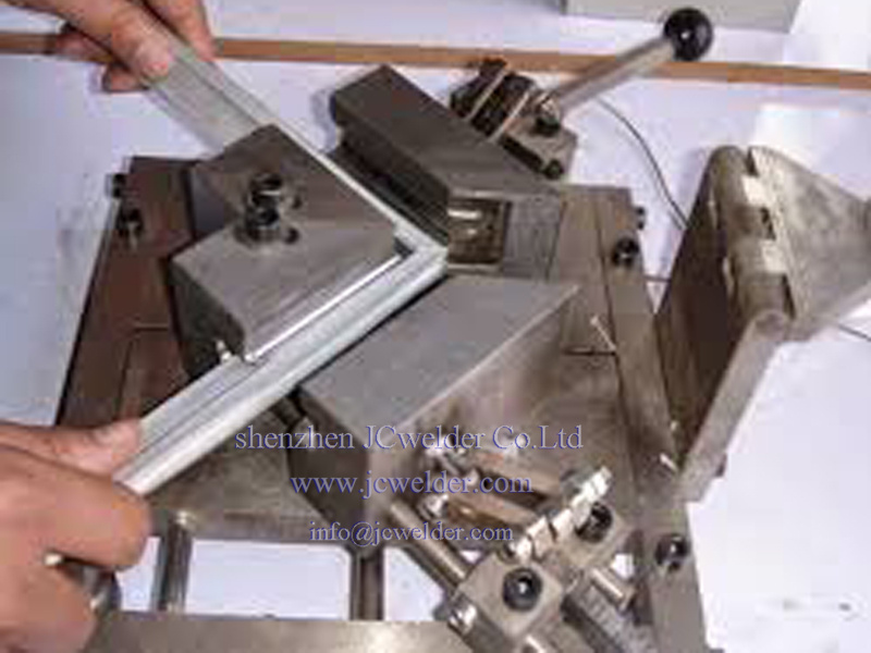 Semi-Auto Soft Plastic PVC Refrigerator Door Gasket Welding Machine ...